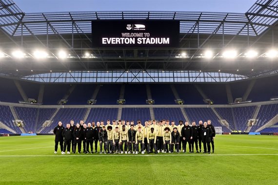 На новому стадіоні Евертона відбувся перший в історії матч — football.ua